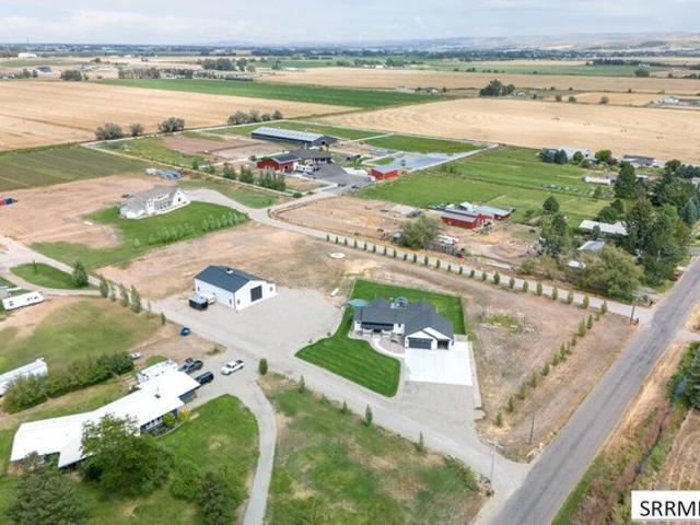 954 E 1100 N, Shelley, ID 83274