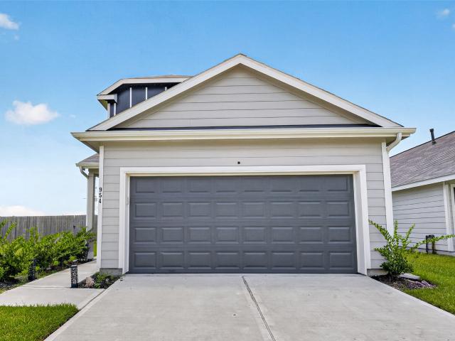 954 Luke Darrell Drive