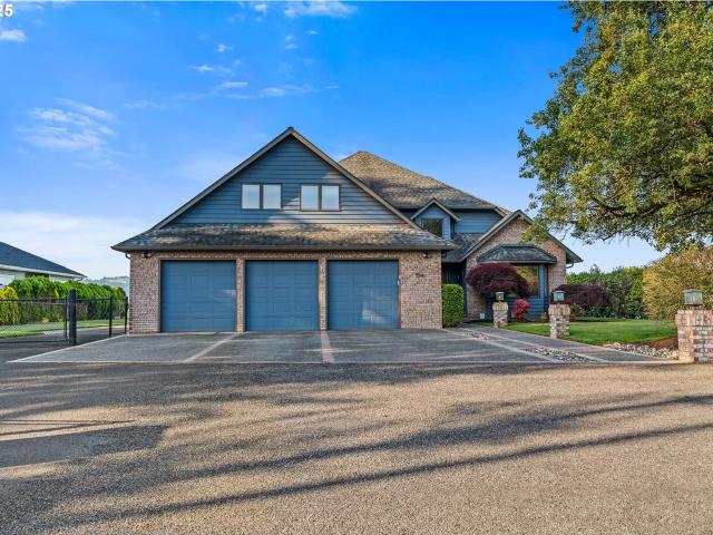 954 S A St, Washougal, WA 98671 | MLS #256295 | Compass
