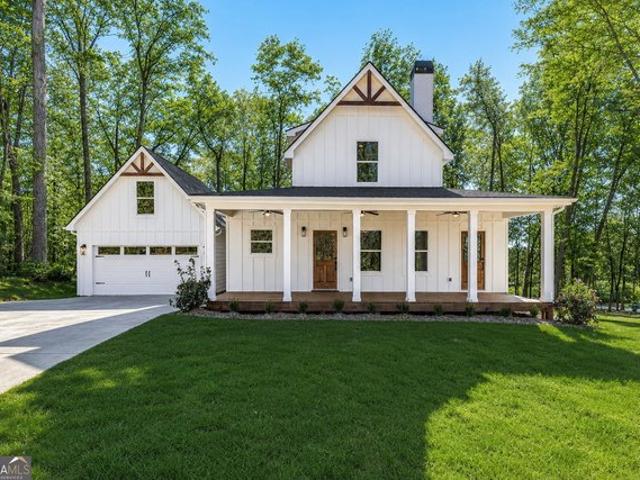954 The Orchard Rd, Clarkesville, GA 30523