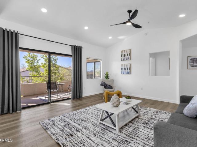 9555 e raintree drive # 2025