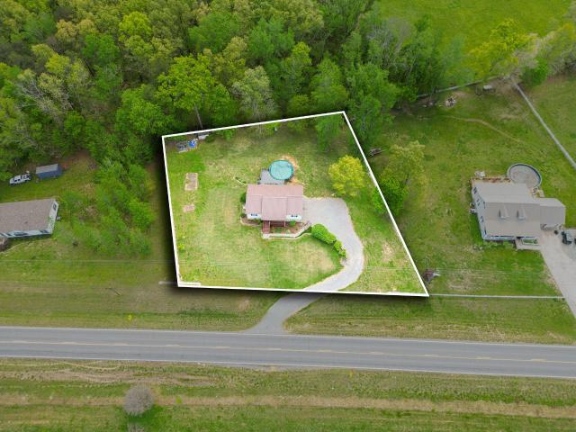9555 Highway 301, Trenton, GA 30752 | MLS #1532 | Compass