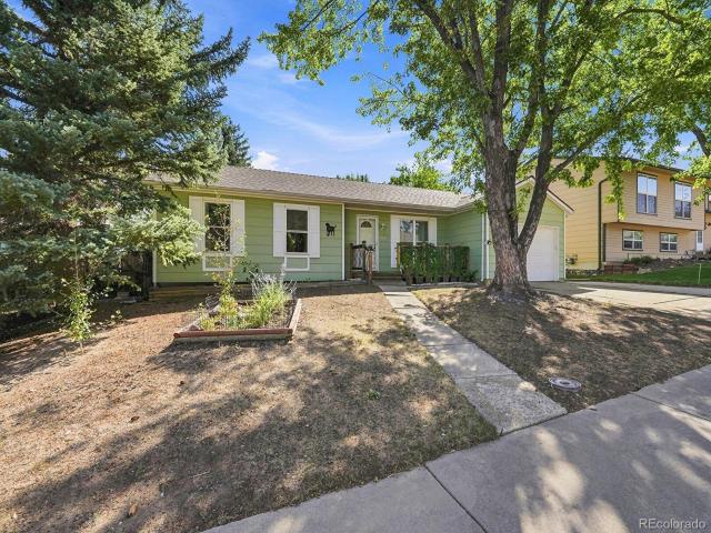 9556 N Garrison Court