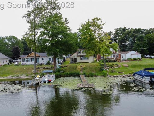 9556 Round Lake Boulevard