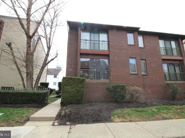 9557 James St Unit A, Philadelphia, PA 19114