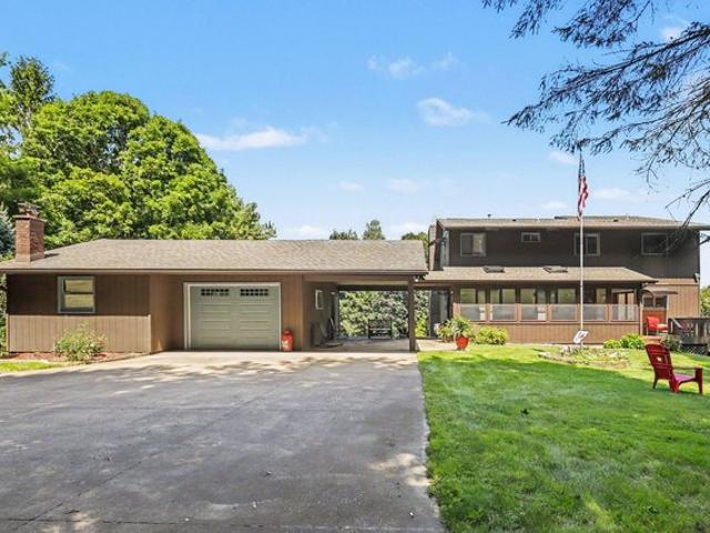 9559 E Hj Ave, Galesburg, MI 49053