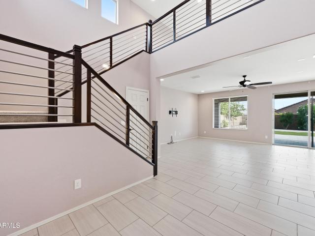 9559 w fallen leaf lane
