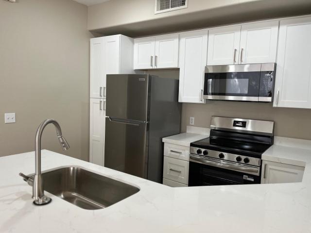 9550 E Thunderbird Road # Unit 142