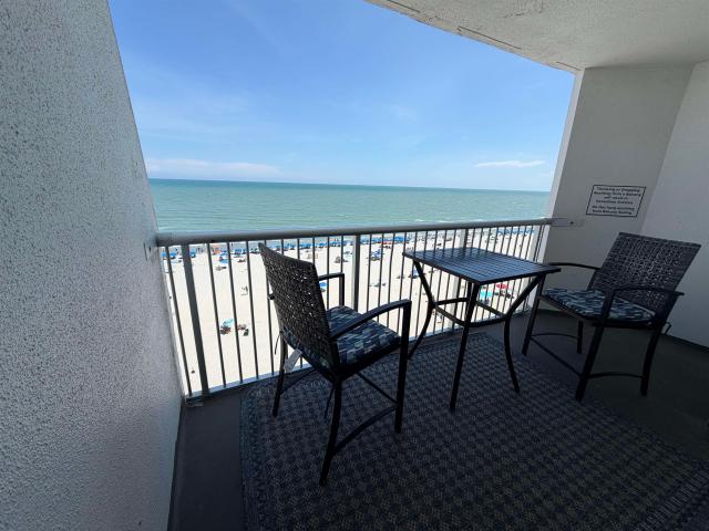9550 Shore Dr. 708