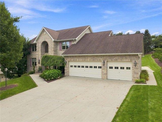 9551 Downing Pl, Irwin, PA 15642