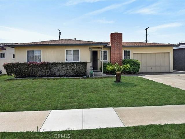 9552 Colchester Dr, Anaheim, CA 92804