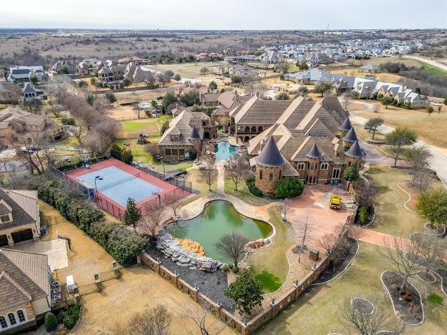 9553 Bella Terra Dr, Fort Worth, TX 76126 | MLS #21195 | Compass