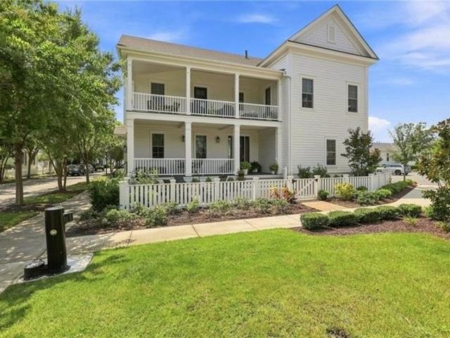 9553 23rd Bay St, Norfolk, VA 23518