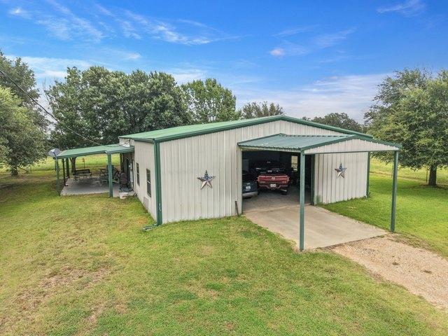 955 County Road 228, Cameron, TX 76520