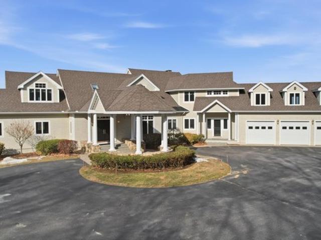 955 Catamount Rd, Pittsfield, NH 03263