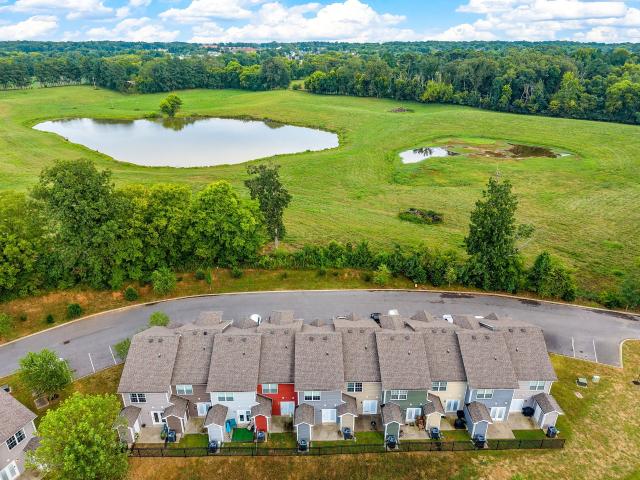 955 Big Sky Dr, Unit J, Clarksville, TN 37040 | MLS #3112 | Compass