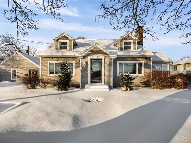 955 E Henrietta Rd Road