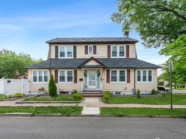955 Hamilton St, Rahway, NJ 07065