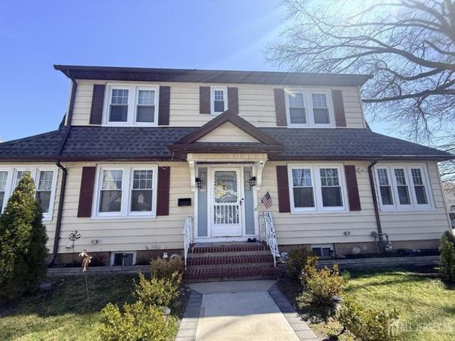 955 Hamilton St, Rahway, NJ 07065