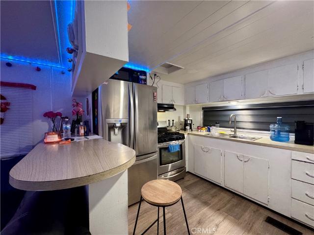 955 Inland Center Dr, Unit 29, San Bernardino, CA 92408 | MLS #IV25275 | Compass