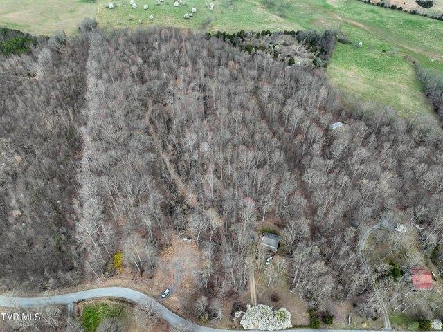 955 Old Hall Rd, Chuckey, TN 37641