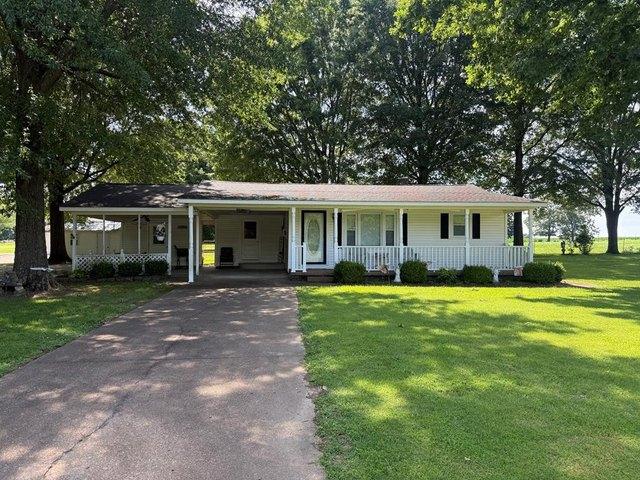 955 Old Paris Rd, McKenzie, TN 38201