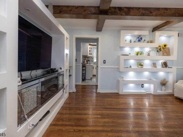 955 Liberty Ave