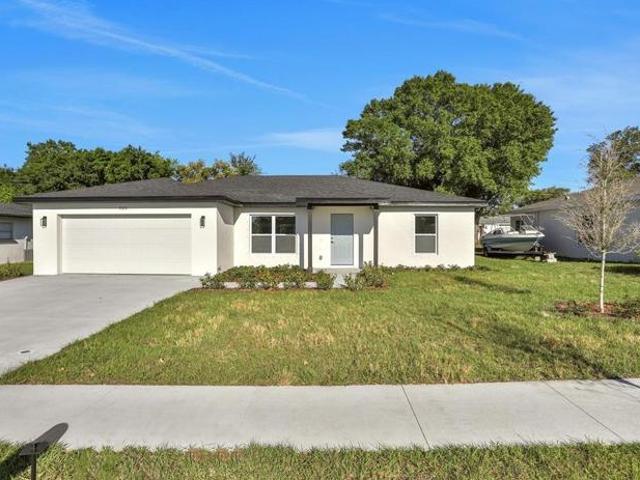 955 Luna Terrace, Titusville, FL 32796