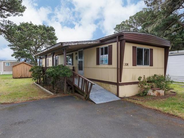 955 NE Mill St Unit C8, Waldport, OR 97394