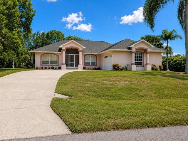955 Riviera Ave, Sebastian, FL 32958