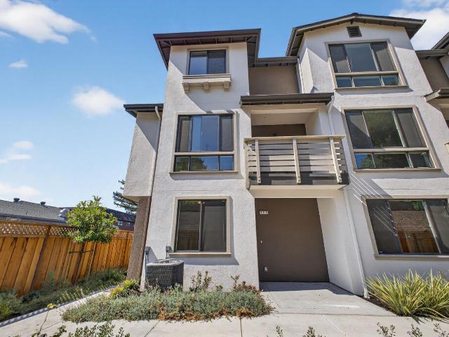 955 Woodside Road