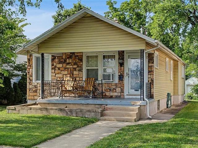 955 Weng Ave, Dayton, OH 45420