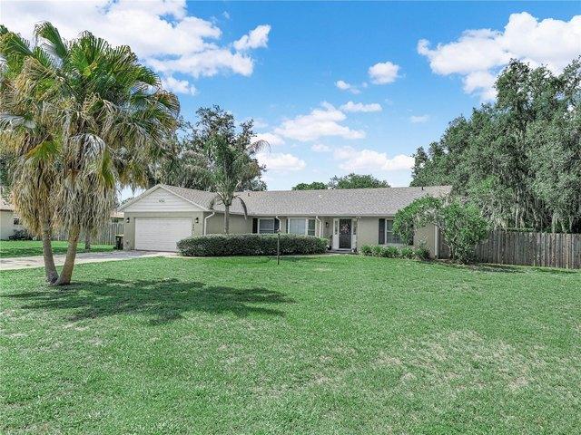 955 Timbergreen Dr, Lakeland, FL 33809