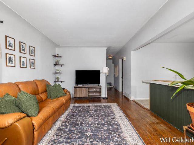 955 Veto Street