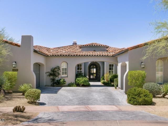 9565 e mountain spring road