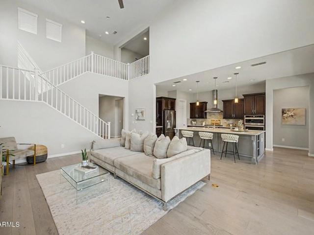 9565 W Patrick Ln, Peoria, AZ 85383