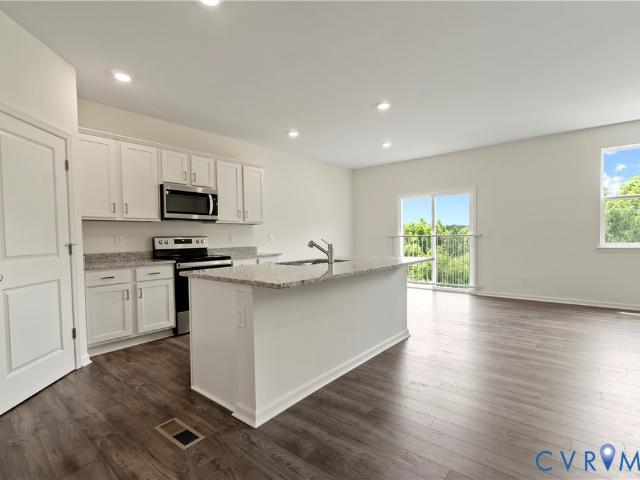 9569 Fuchsia Drive