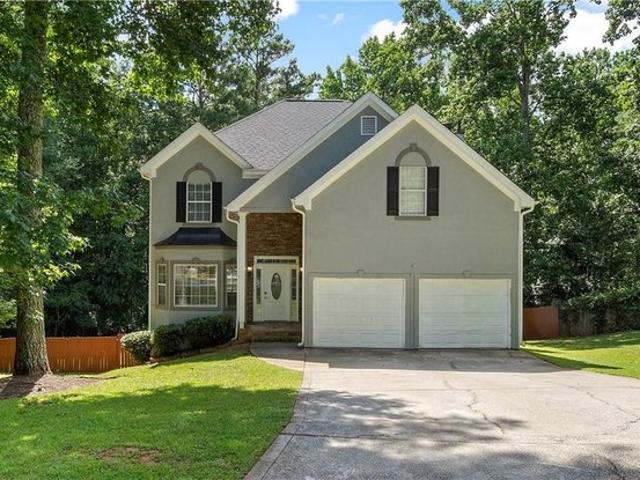 9569 Lakeview Ct, Douglasville, GA 30135
