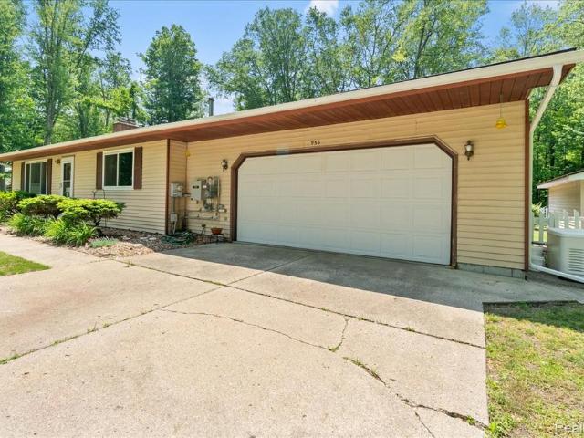 956 Chickasaw Drive