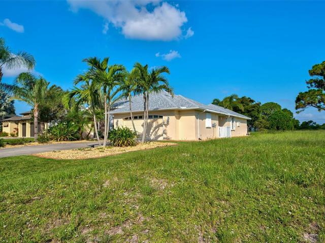 956 Boundary Blvd, Rotonda West, FL 33947 | MLS #D6128