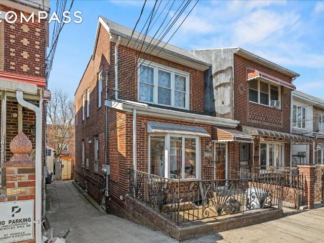 956 E 87th Street