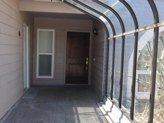 956 ocotillo drive