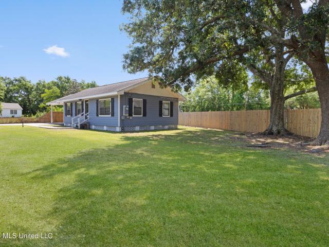 956 Old Spanish Trail