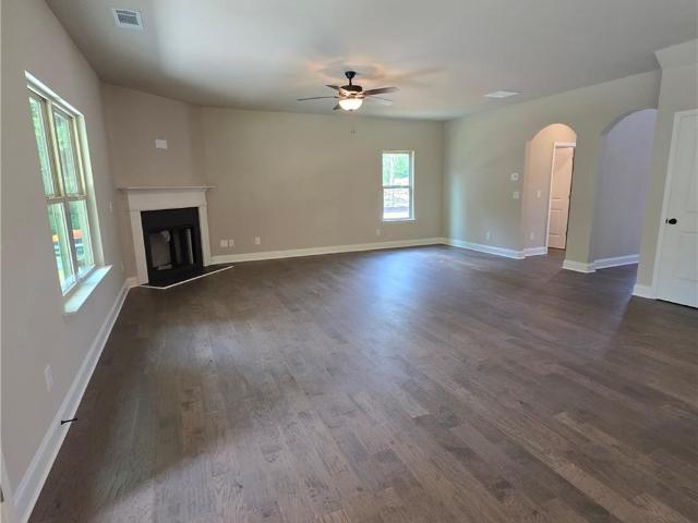 956 Lakeview Oaks Court