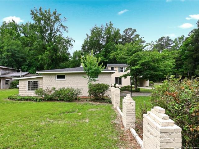 956 Middle Road