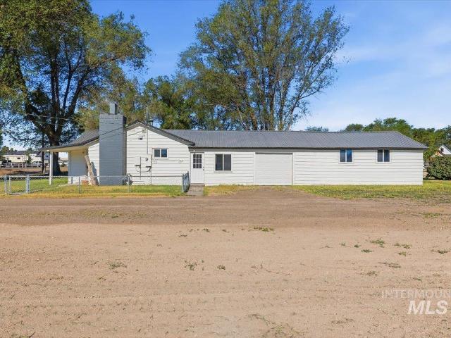956 SE Hamilton Rd