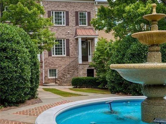 956 Persimmon Point NE, Sandy Springs, GA 30328 | MLS #7741 | Compass