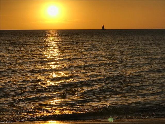 9577 Gulf Shore Dr, Unit 704, Naples, FL 34108 | MLS #225083