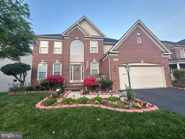 9577 5th Pl, Lorton, VA 22079 | MLS #VAFX2307 | Compass