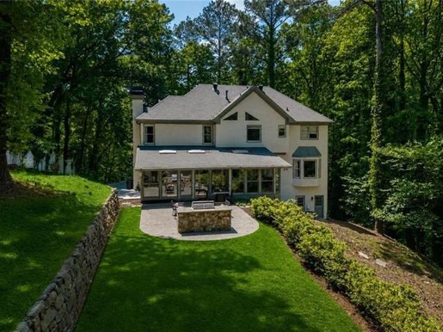 9570 Huntcliff Trce, Sandy Springs, GA 30350